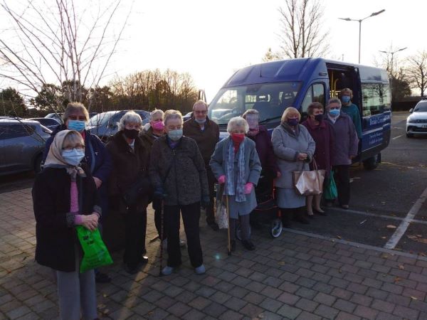 Bedale Community Minibus Website: Christmas shopping trip to Strikes